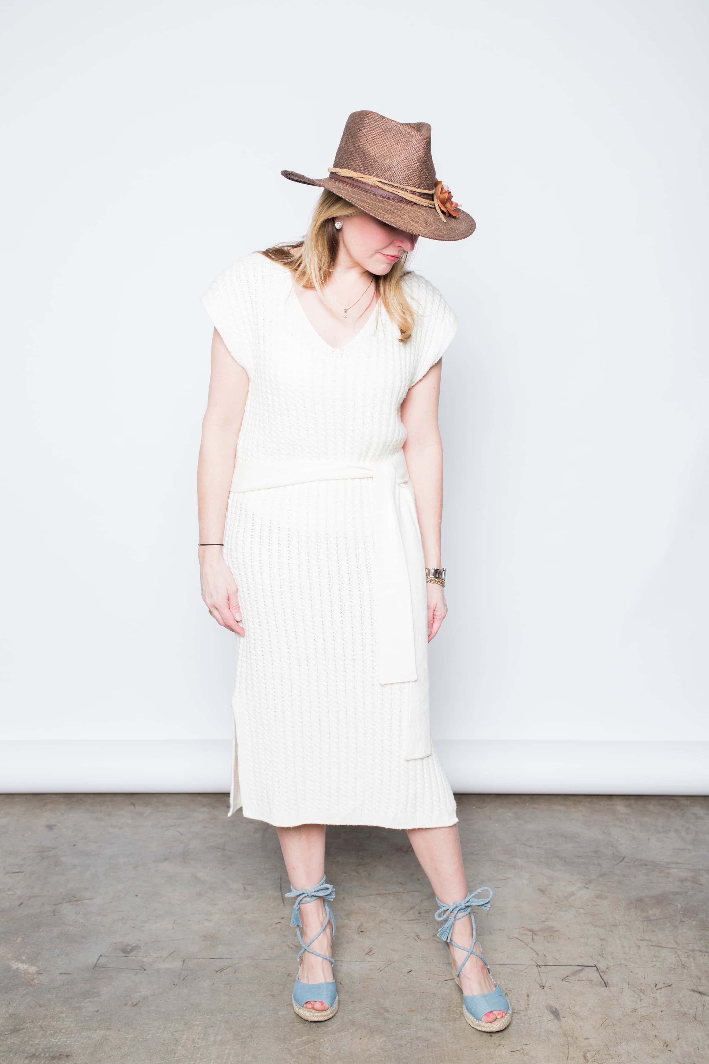 How To Belt A Dress The Right Way - TinaAdamsConsulting.com